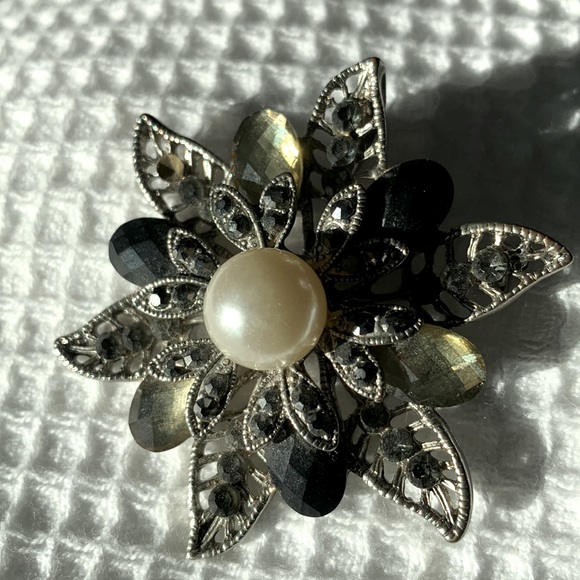 Source Unknown | Jewelry | Rhinestone Faux Gem Necklace Enhancer | Poshmark
